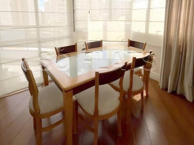Residencial Versailles, apartamento disponível para venda com 160m², 3 dorms e 3 vagas