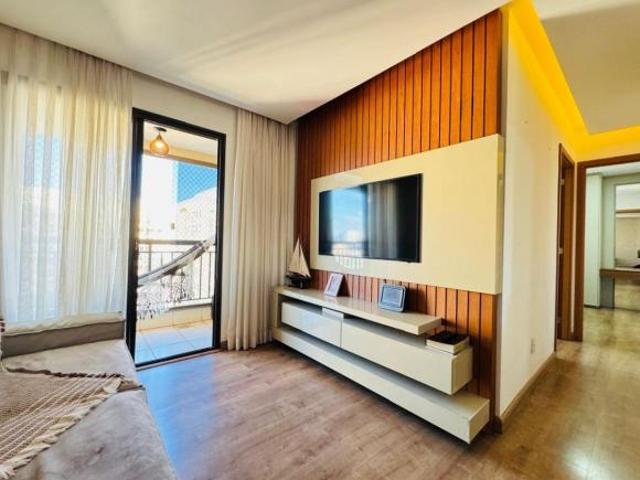 Residencial Via Solare Apartamento de 2 quartos, suíte, nascente, armários, varanda Samambaia DF