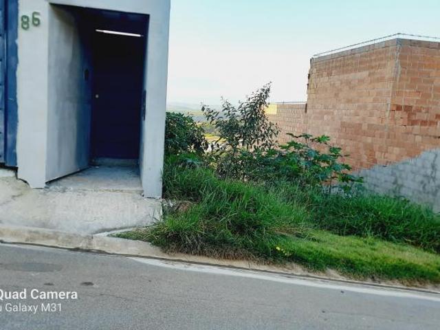 Residencial Villa Verde Excelente Terreno na Rua Sagui