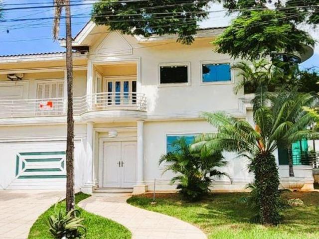 RESIDENCIAL ALPHA 12