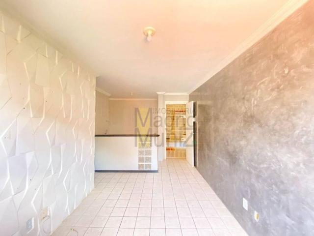 Residencial Amadeu Furtado Apartamento Com 2 Quarto Para Alugar, 45 m² por R$1.100/mês Passar