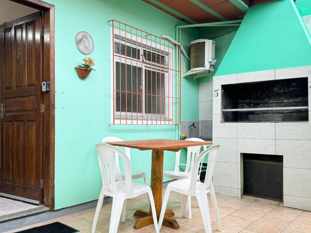 Residencial Amizade Praia da Pinheira PLH001
