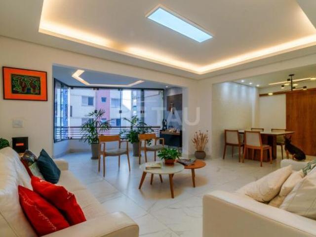 Residencial Araucárias Águas Claras 4 Quartos Reformado