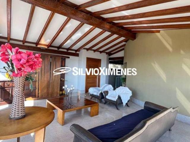Residencial › Casa no Mangabeiras com 330,00 M², 4 quartos e 4 vagas para Venda