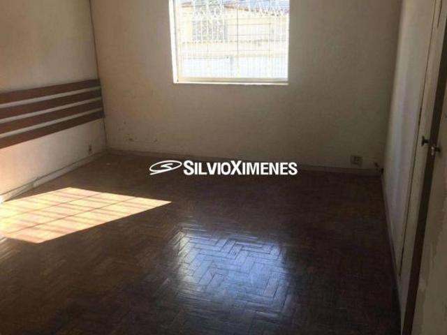 Residencial › Casa no Calafate com 371,00 M², 3 quartos e 8 vagas para Venda