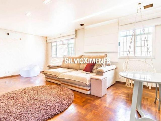 Residencial › Casa no Grajaú com 200,00 M², 4 quartos e 4 vagas para Venda