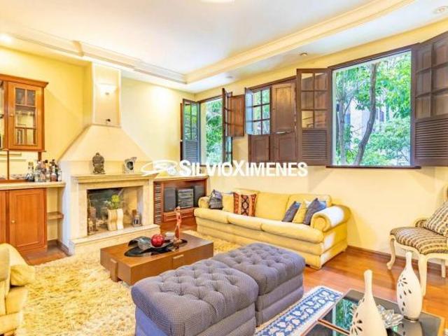 Residencial › Casa no Luxemburgo com 296,00 M², 7 quartos e 4 vagas para Venda