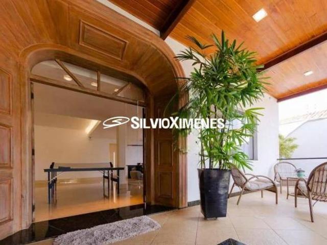 Residencial › Casa no Santa Lúcia com 512,00 M², 5 quartos e 4 vagas para Venda