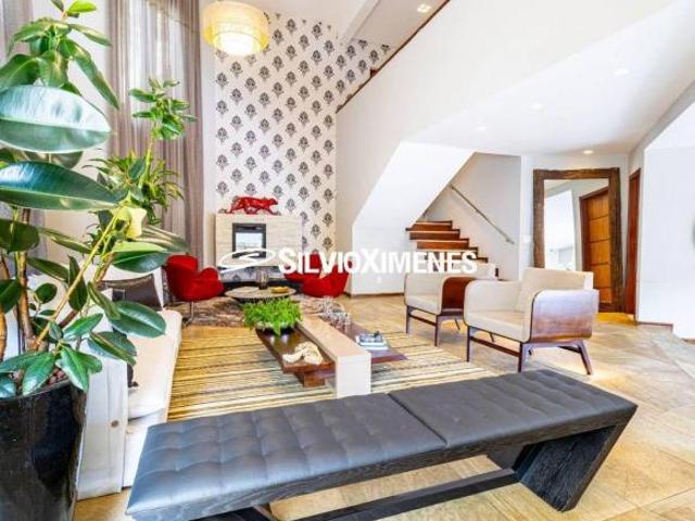 Residencial › Casa no Santa Lúcia com 560,00 M², 3 quartos e 3 vagas para Venda