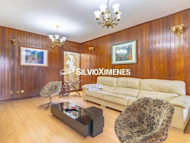 Residencial › Casa no Serra com 280,00 M², 6 quartos e 3 vagas para Venda