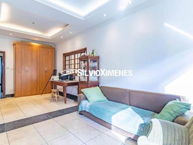 Residencial › Casa no Serra com 350,00 M², 3 quartos e 5 vagas para Venda