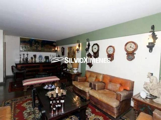 Residencial › Casa no Sion com 468,00 M², 3 quartos e 8 vagas para Venda