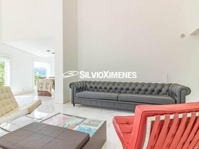 Residencial › Casa de Condomínio no com 830,00 M², 4 quartos e 4 vagas para Venda
