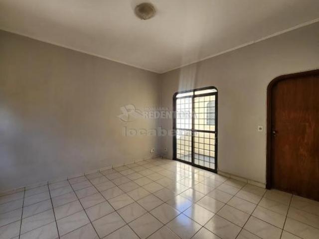 Residencial Cidade Jardim Casa de 03 dormitórios e 02 vagas de garagem