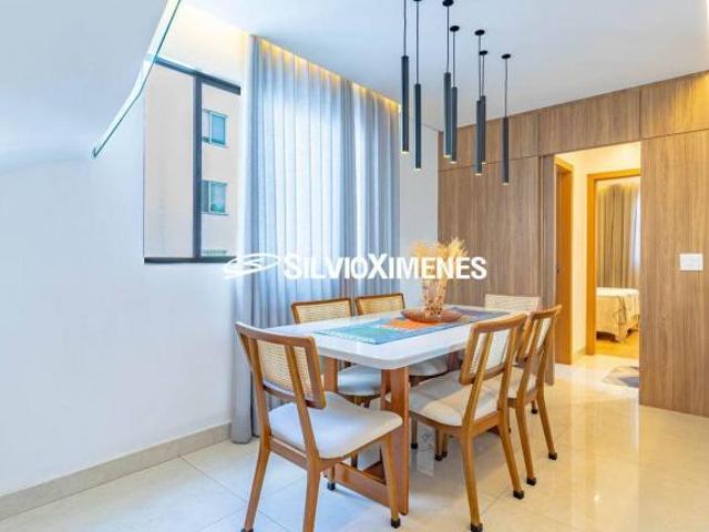Residencial › Cobertura no Sagrada Família com 121,19 M², 2 quartos e 2 vagas para Venda