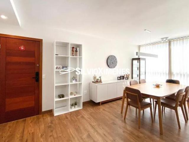 Residencial › Cobertura no Sagrada Família com 183,00 M², 3 quartos e 3 vagas para Venda