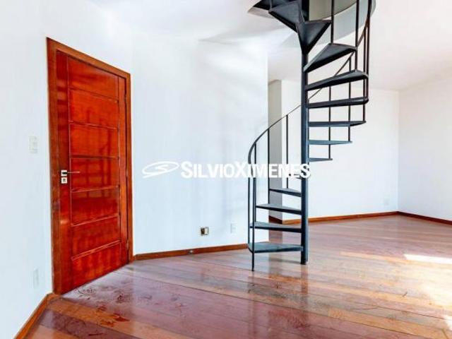 Residencial › Cobertura no Sagrada Família com 192,00 M², 4 quartos e 2 vagas para Venda