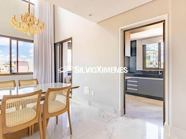 Residencial › Cobertura no Sagrada Família com 213,00 M², 3 quartos e 4 vagas para Venda