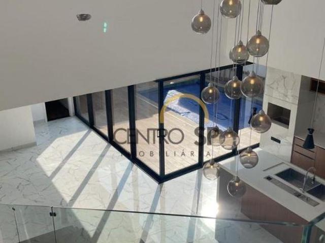 Residencial Cyrela, Casa para aluguel e venda com 220 m² e 3 quartos