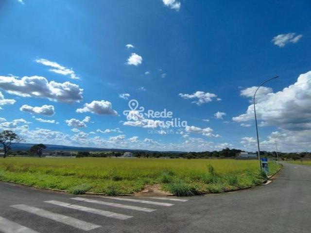 Residencial DAMHA II Terreno à venda, de esquina e plano!