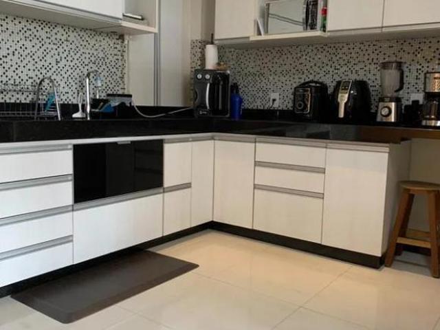 Residencial Duetto 3 quartos, suíte, reformado, de canto, andar alto, vista livre