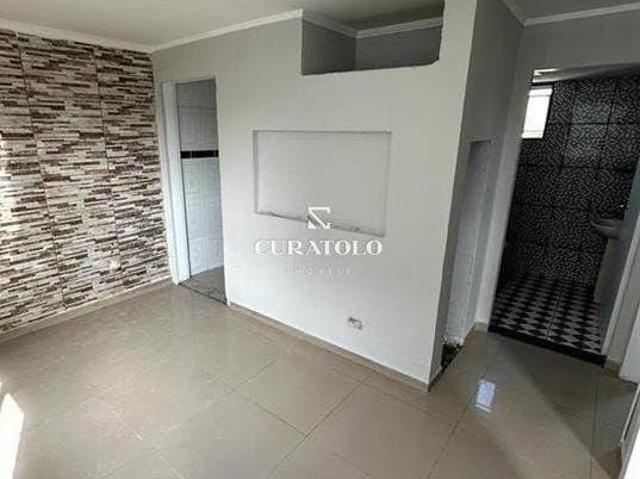 Residencial Iguape Itaquera Apartamento à venda, com 2 quartos com 1 vaga no bairro Jardim Maringá