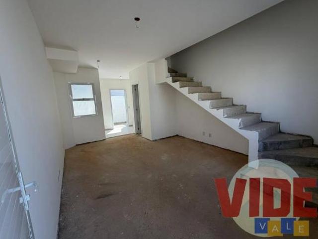 Residencial Inês II: Sobrado em condomínio, 2 dorms, 58 m² MCMV. Mude já!