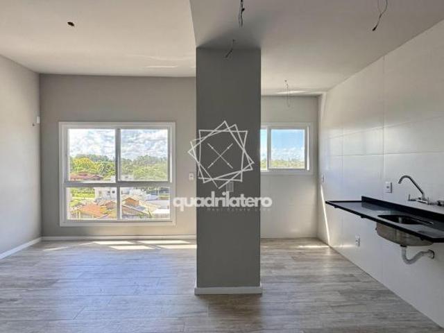 Residencial La Vitta, andar alto, virado para o norte. Apenas 280 metros da orla do laranjal