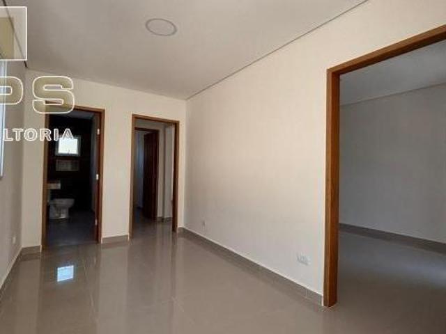 Residencial Morumbi 550 é um condomínio de 5 casas de 2 a 3 dormitórios, com suítes, closet, varanda