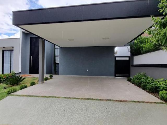 Residencial Phytus, Casa Diferenciada, 170m², mobiliada, 3 Suítes, 2 vaga