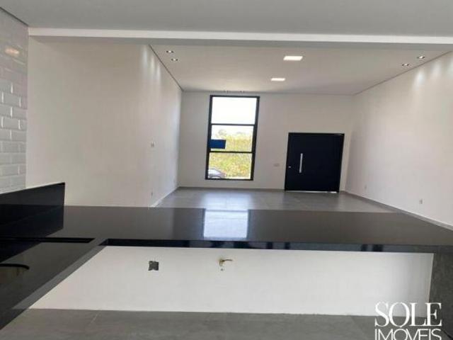 Residencial Phytus Casa em Condomínio no Phytus com Pé Direito Alto em Itupeva