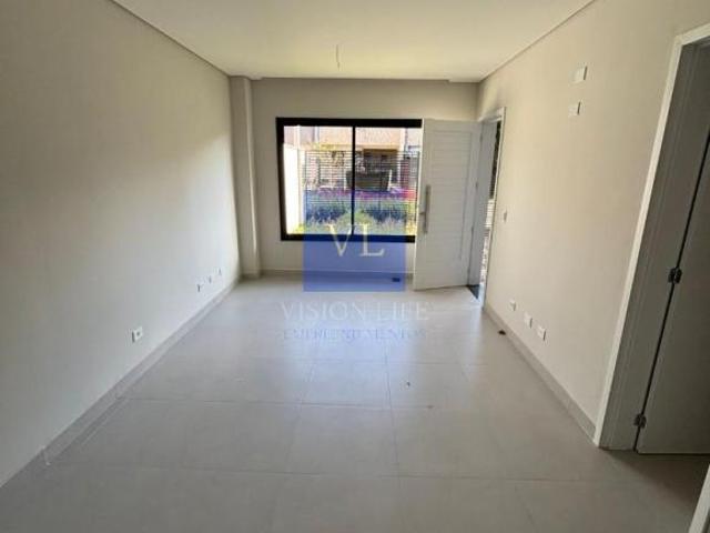 Residencial Rinelli IV Sobrado de 3 quartos com suíte, 2 salas e 2 vagas de garagem