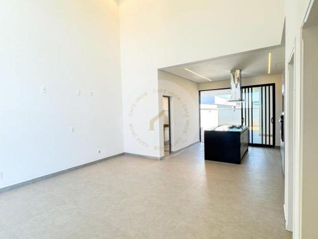 Residencial Royal Garden 3 suítes, escritório e piscina e muito espaço social!