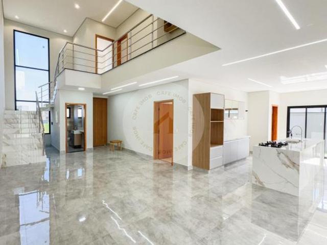 Residencial Royal Garden Sobrado com 4 suítes + Escritório