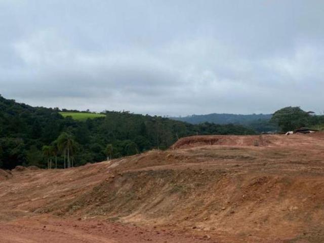 Residencial sabiá em Mairinque Vista Linda, Perto de Tudo e Muito Seguro!