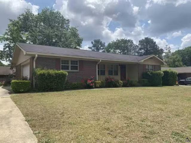 Residential Warner Robins, GA 209 Highland Dr