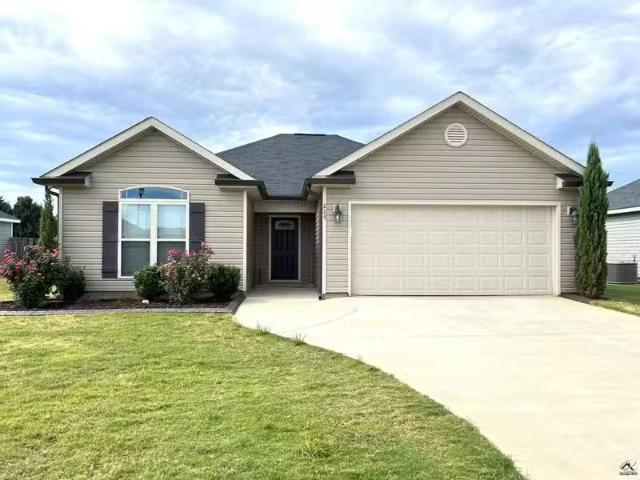Residential Warner Robins, GA 225 N Charity Ln