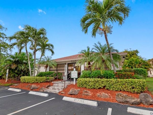 Residential Condominiums LLC 2 Bedroom Apartment for Rent at Casa Del Mar, West Palm Beach, FL 33415