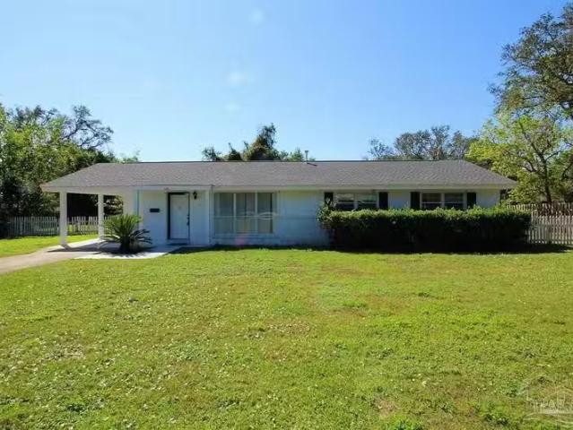 Residential Detached Gulf Breeze, FL 520 York St