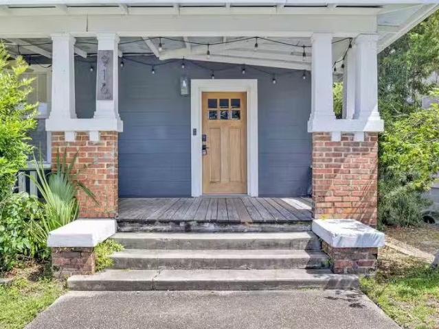 Residential Detached Pensacola, FL 916 E Gonzalez St