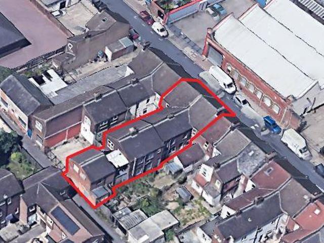 12 bedroom terraced house for sale