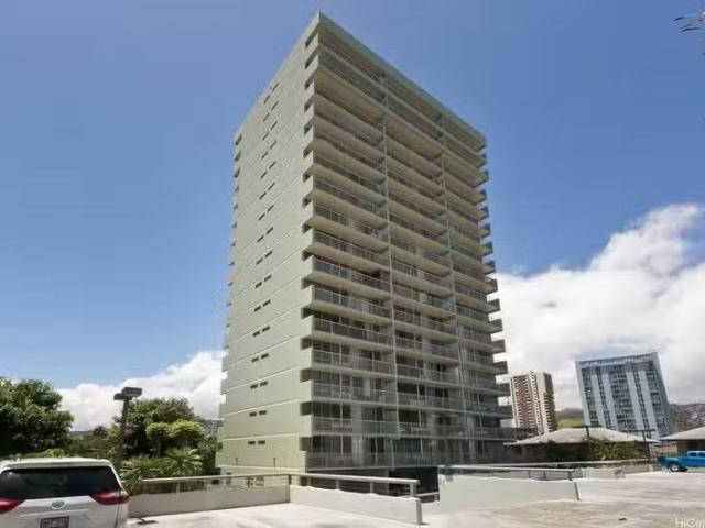 Residential, High Rise 7+ Stories Honolulu, HI 2522 Date St.