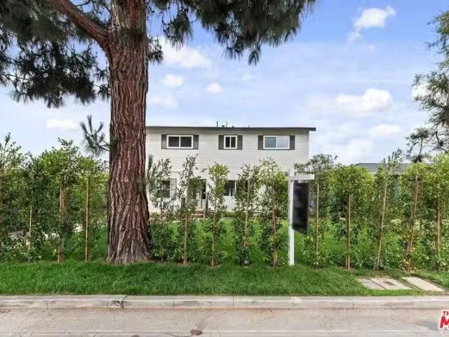 Residential Lease, Traditional Culver City, CA 3908 Bentley.