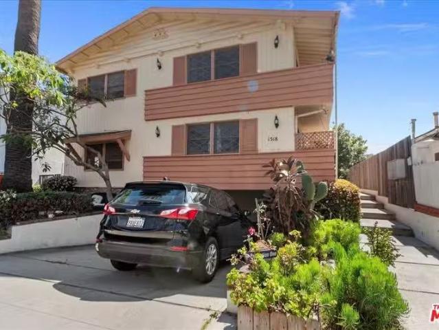 Residential Lease, Cottage Santa Monica, CA 1518 Berkeley S.