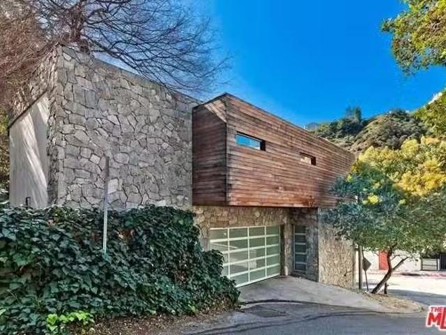 Residential Lease, Modern LOS ANGELES, CA 1730 Mount Olympu.
