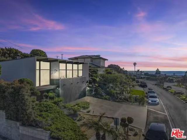Residential Lease, Modern Redondo Beach, CA 312 Calle Mayor