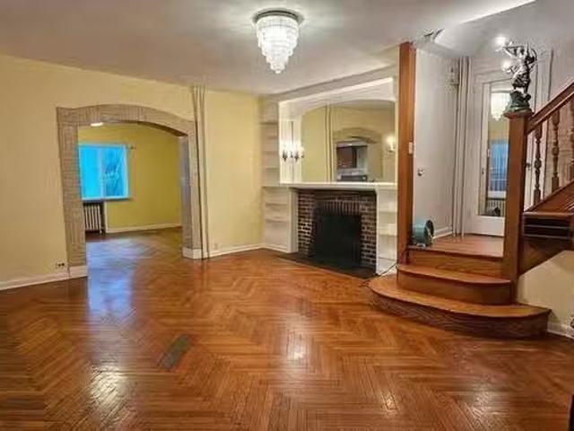 Residential, Other Bryn Mawr, PA 1042 W Lancaster Ave