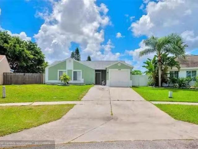 Residential Rental, Single Boca Raton, FL 18790 Cloud Lake.