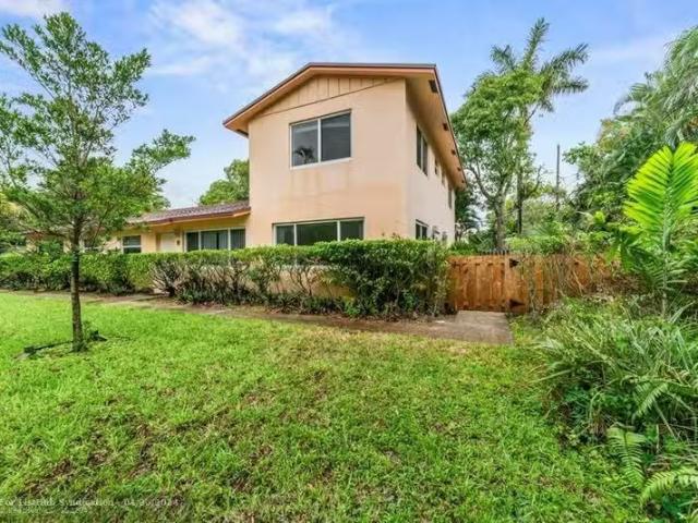 Residential Rental, Townhouse Fort Lauderdale, FL 1106 Ne 1.