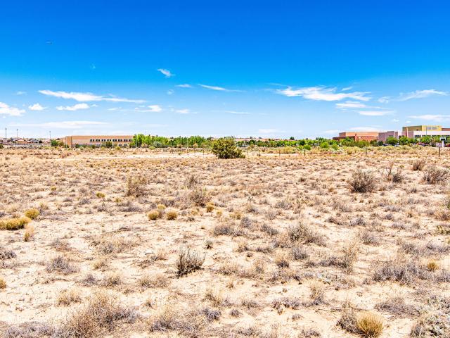 Resolana Lot 24 Place NW